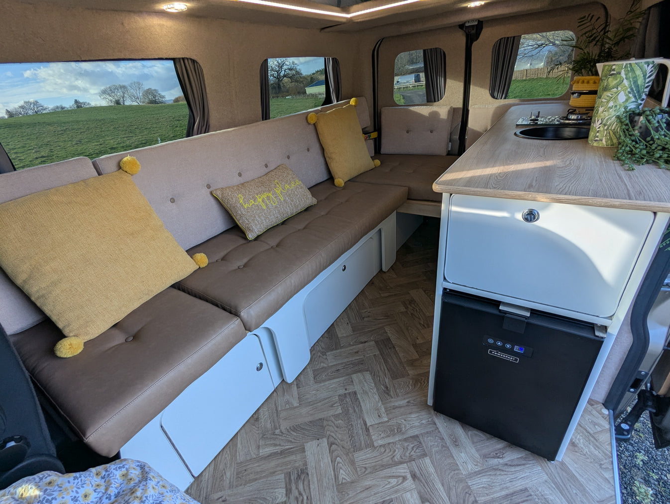 Ford Transit Custom L-shaped Campervan Conversion – The Perfect Blend ...
