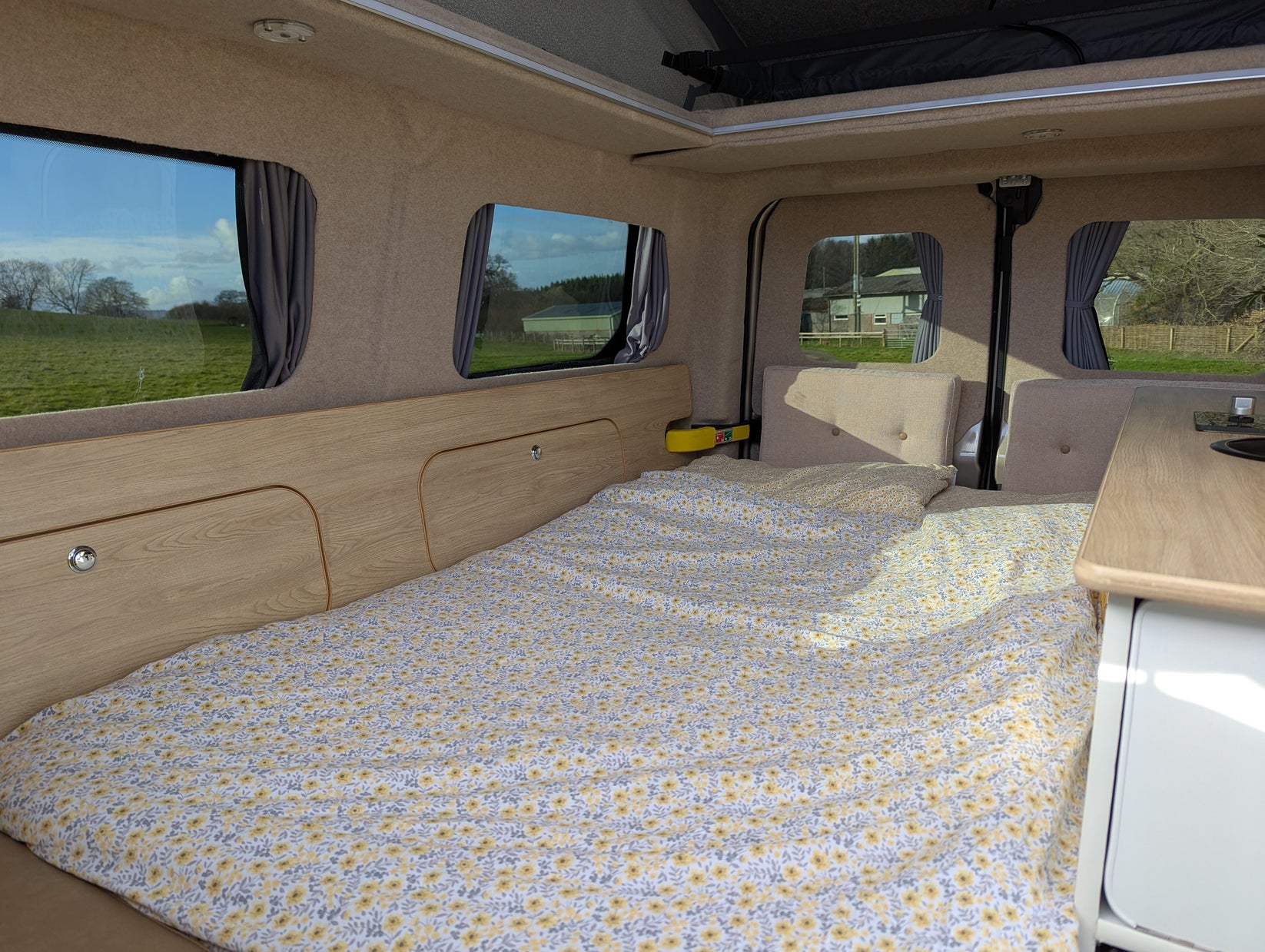 Ford Transit Custom L-shaped Campervan Conversion – The Perfect Blend ...